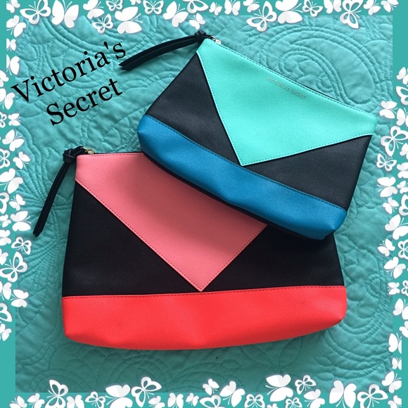 Victoria's Secret | Bags | Victorias Secret 2 Piece Set Cosmetic Bags ...